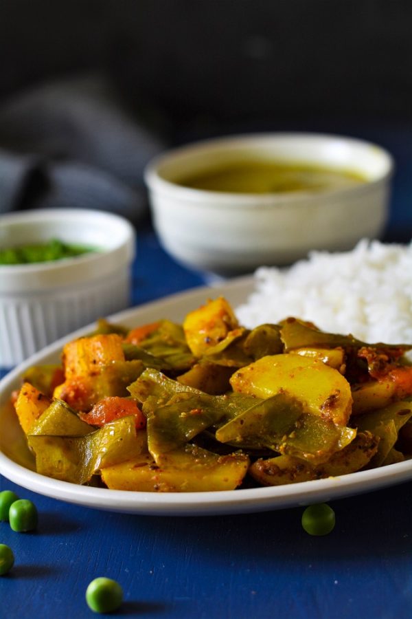 Matar Ke Chilke Aur Aloo Ki Sabzi- a Rustic Recipe » Maayeka Matar Ke Chilke Aur Aloo Ki Sabzi- a Rustic Recipe » Maayeka